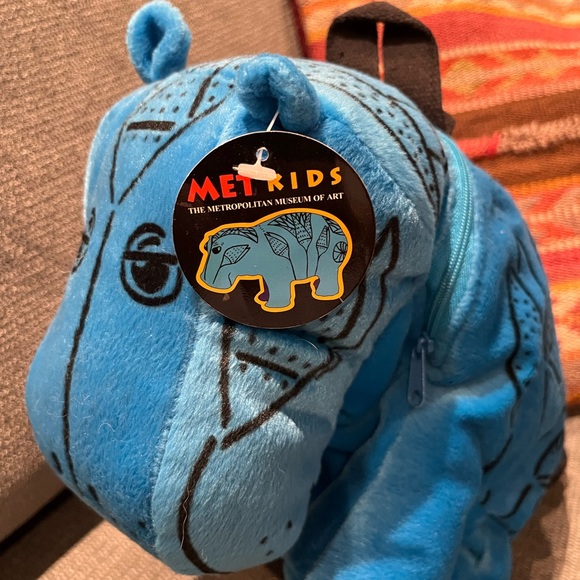 Met Kids | Accessories | New Met Museum Of Art Mascot William Backpack ...